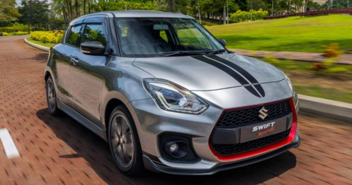 Suzuki Swift Sport Silver Edition 2023 ra mắt với giá gần 730 triệu đồng