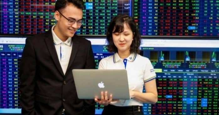 Cổ phiếu khuyến nghị hôm nay 23/1: DHC, FCN và PVT