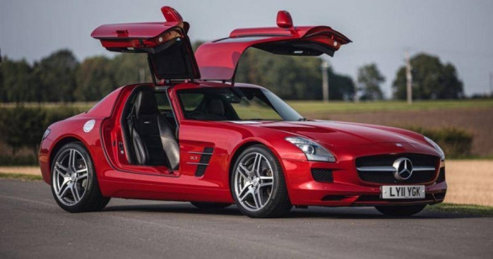 Siêu xe Mercedes-Benz SLS AMG 14 năm tuổi có gì đặc biệt?
