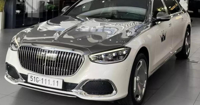 Maybach S450 hơn 8 tỷ đeo 'siêu biển' 51G-111.11 của Toyota Innova