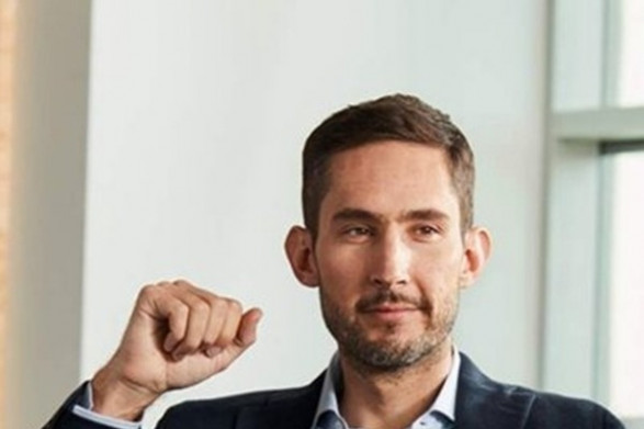 CEO Instagram chia sẻ về hành trình sự nghiệp và mối quan hệ với Mark ...